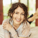 LISA EDELSTEIN | Viva Magazine